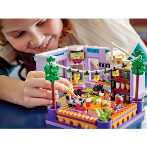 LEGO® Friends Community Kitchen - 41747