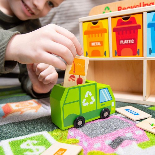 Reduce & Reuse Recycling Center