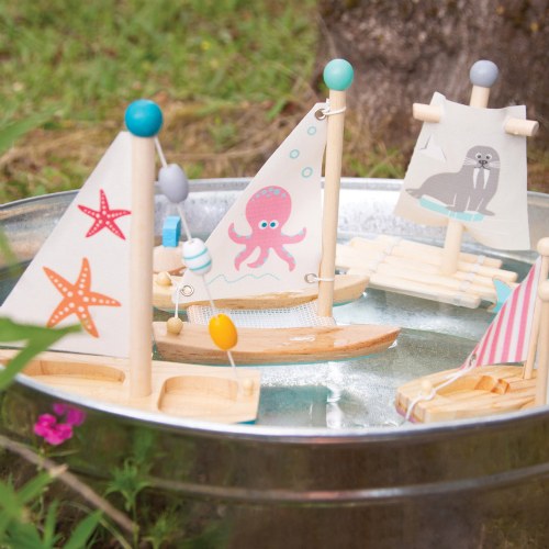 Starfish Sailboat Wooden Water Toy