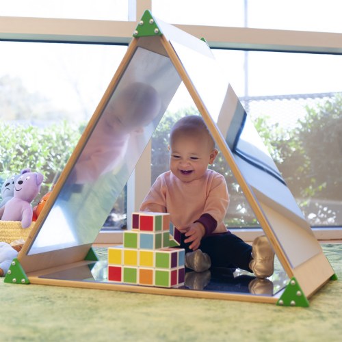 Mirror Triangle with Five Mirrors