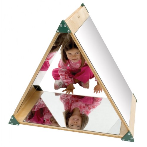 Mirror Triangle with Five Mirrors